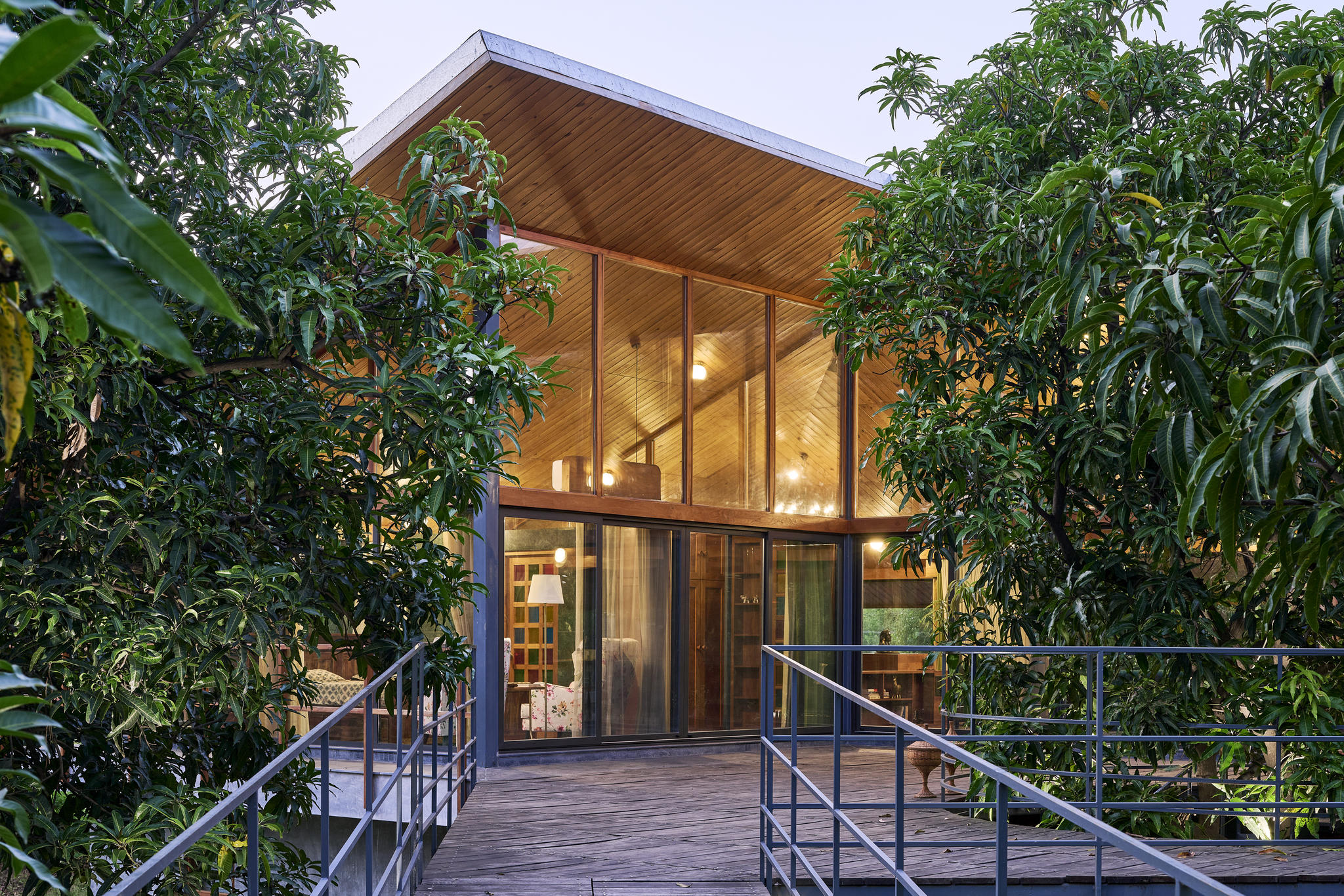 House in a Mango Orchard | banduksmithstudio